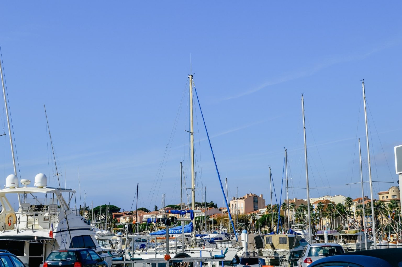 A stroll through Bandol - Simply Blessed Shy